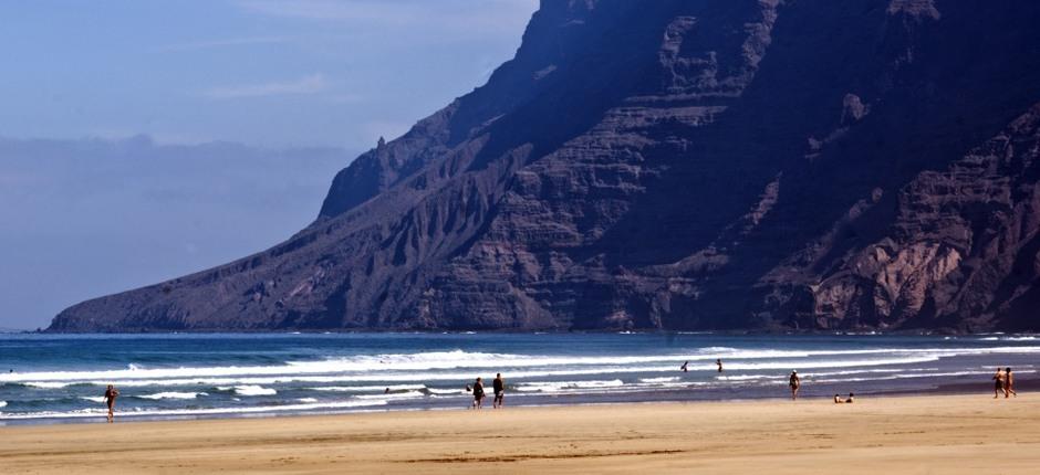 Playa de Famara | Hola Islas Canarias